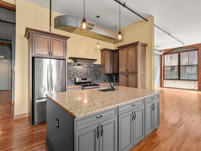 condo with 2 bedroom, Boston MA ES104407200