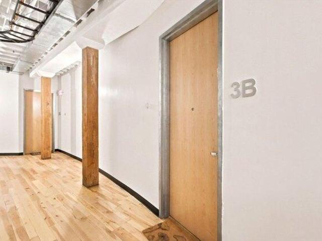 condo with 2 bedroom, Boston MA ES104442439