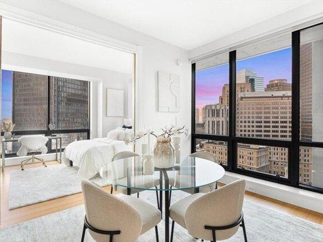 condo with 2 bedroom, Boston MA ES104539929