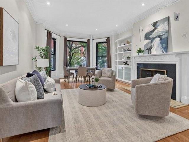 condo with 2 bedroom, Boston MA ES104758140
