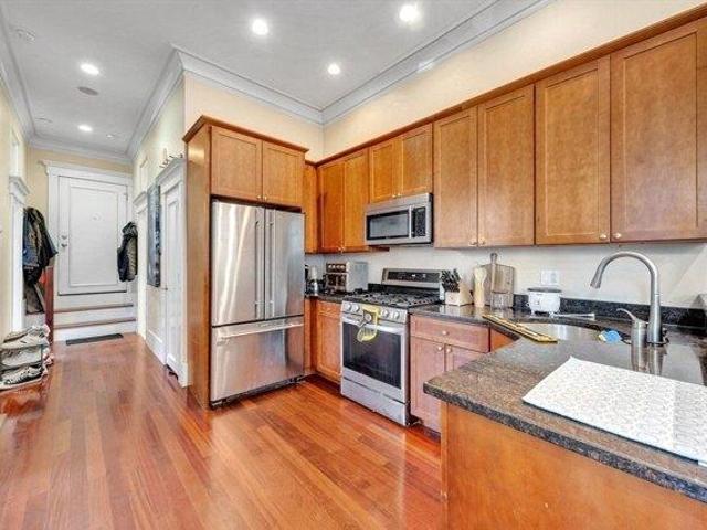 condo with 2 bedroom, Boston MA ES104810414