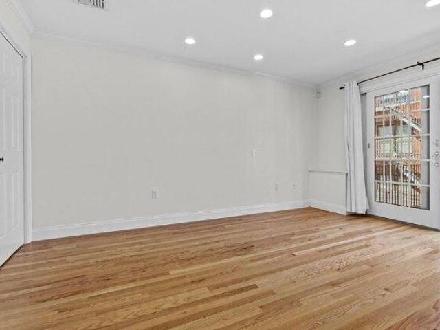 condo with 2 bedroom, Boston MA ES104835310