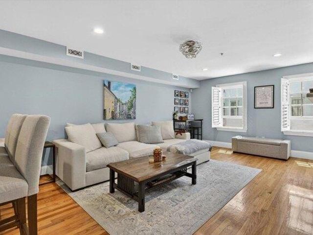 condo with 2 bedroom, Boston MA ES104853598