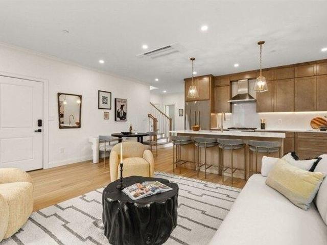 condo with 2 bedroom, Boston MA ES104903447