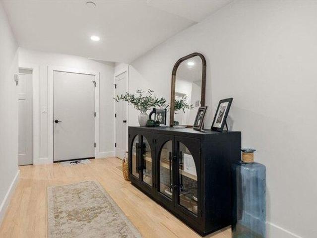 condo with 2 bedroom, Boston MA ES104262425