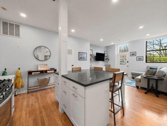 condo with 2 bedroom, Boston MA ES104329174