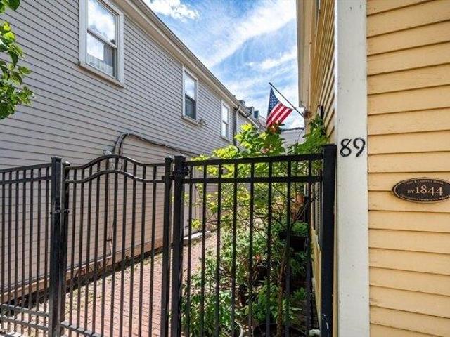 condo with 2 bedroom, Boston MA ES104330158