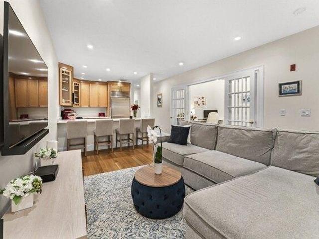 condo with 2 bedroom, Boston MA ES105061258