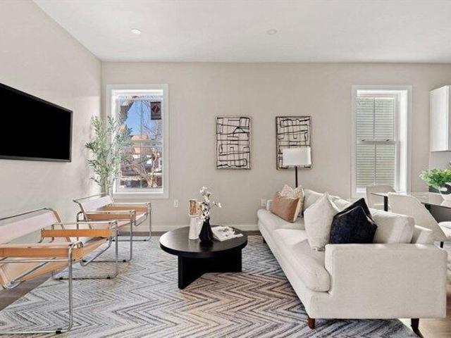 condo with 2 bedroom, Boston MA ES105095950