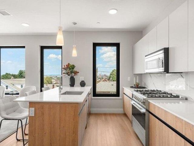 condo with 2 bedroom, Boston MA ES105095203