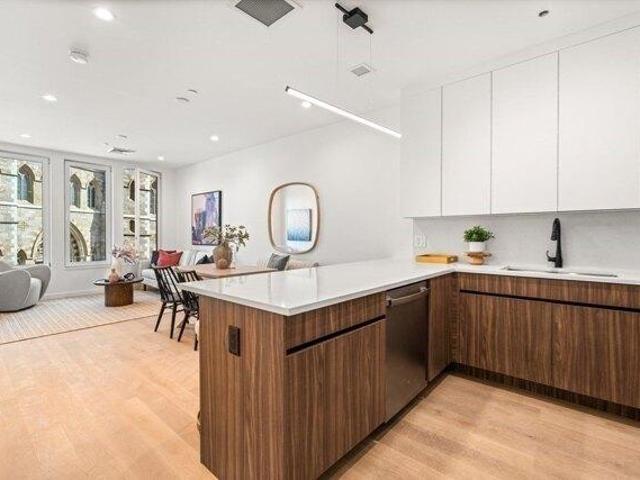 condo with 2 bedroom, Boston MA ES105105800