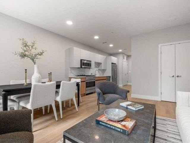 condo with 2 bedroom, Boston MA ES105108521