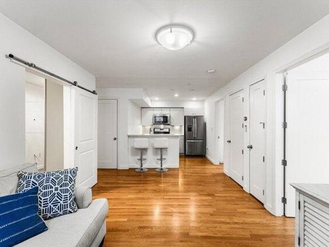 condo with 2 bedroom, Boston MA ES105108794