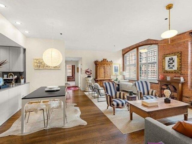 condo with 2 bedroom, Boston MA ES105108208