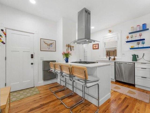 condo with 2 bedroom, Boston MA ES105117433