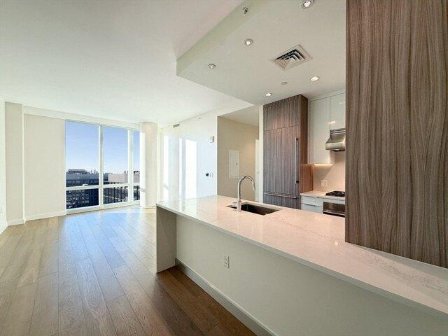 condo with 2 bedroom, Boston MA ES105123728