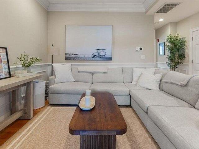 condo with 2 bedroom, Boston MA ES105124758