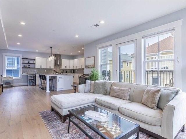 condo with 2 bedroom, Boston MA ES105159400