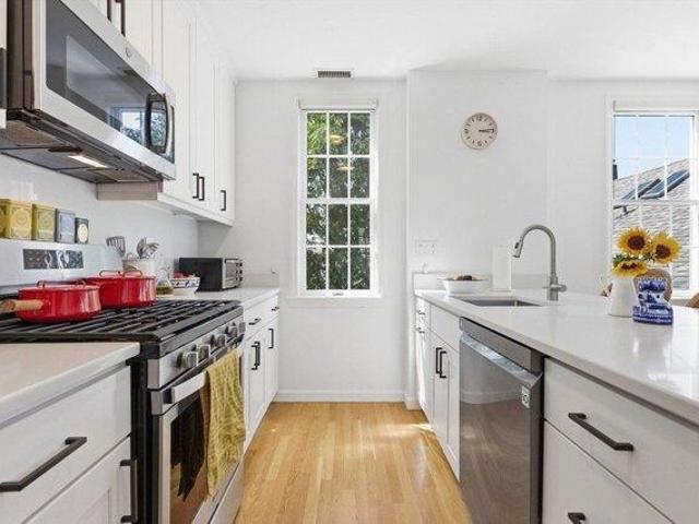condo with 2 bedroom, Boston MA ES105159619