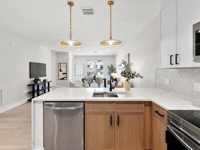 condo with 2 bedroom, Boston MA ES105193050