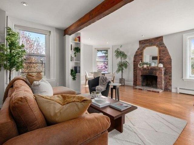 condo with 2 bedroom, Boston MA ES105207300