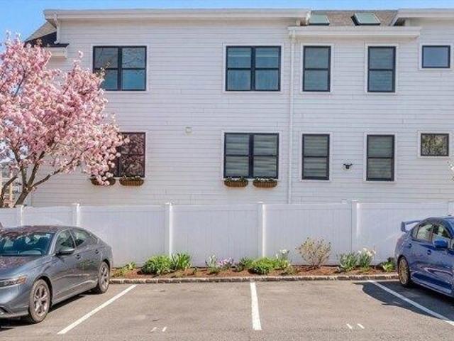 condo with 2 bedroom, Boston MA ES105229761