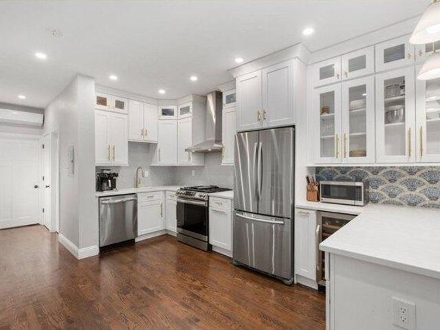 condo with 2 bedroom, Boston MA ES105232709
