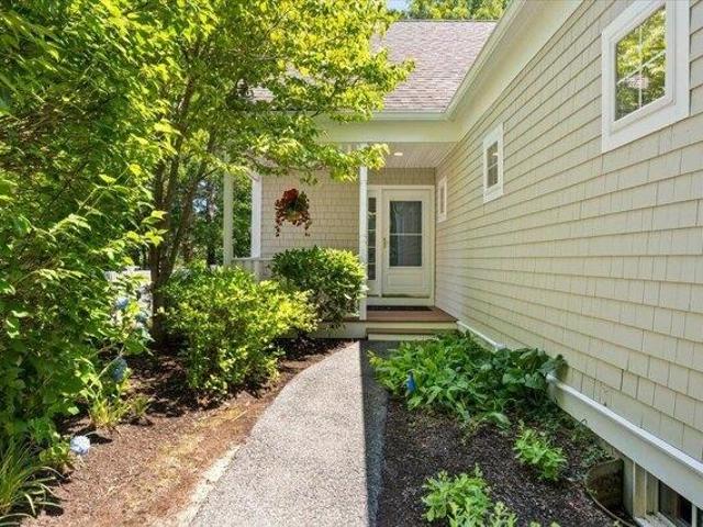 condo with 2 bedroom, Bourne MA ES105116522