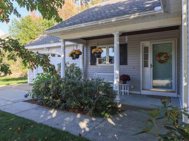condo with 2 bedroom, Bow NH ES103248328