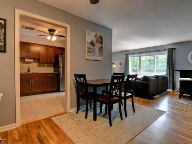 condo with 2 bedroom, Bloomfield NJ ES104567800