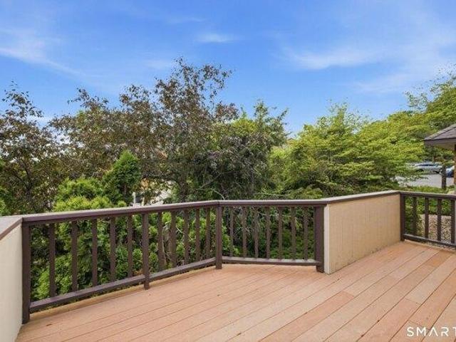 condo with 2 bedroom, Bloomfield CT DS103162609