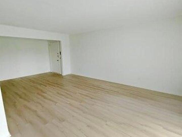 condo with 2 bedroom, Bloomfield Hills MI DS88516272