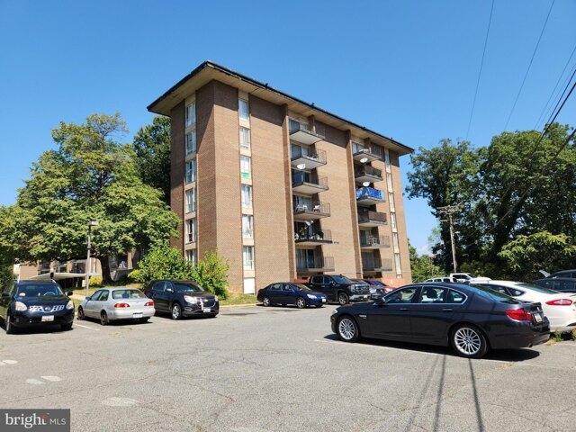 condo with 2 bedroom, Bladensburg MD ES103624242