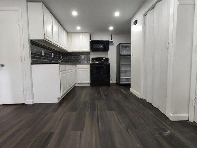 condo with 2 bedroom, Brockton MA ES105060127