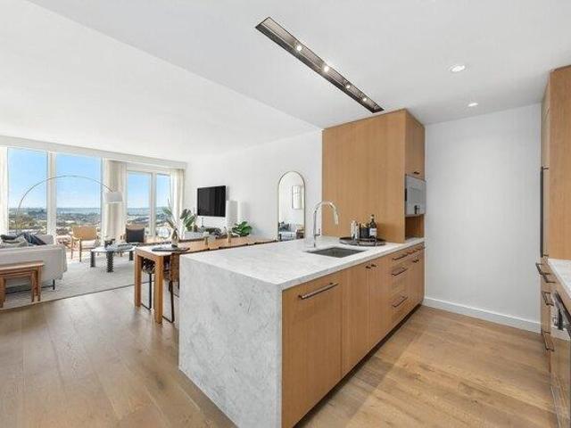 condo with 2 bedroom, Brooklyn NY DLS101800051