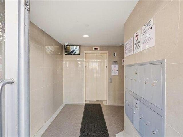 condo with 2 bedroom, Brooklyn NY DLS102282995