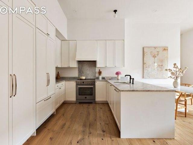 condo with 2 bedroom, Brooklyn NY DS101801858