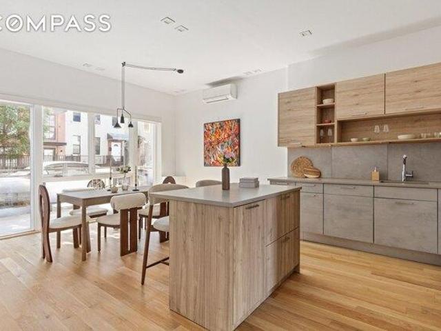 condo with 2 bedroom, Brooklyn NY DS102562786