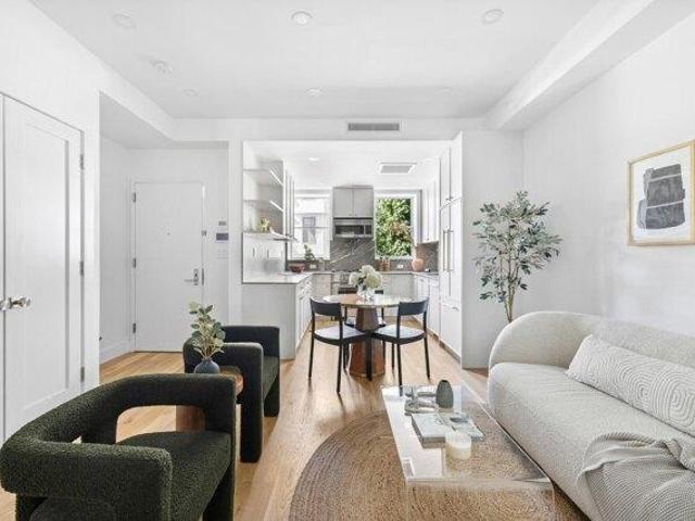 condo with 2 bedroom, Brooklyn NY DS102563320