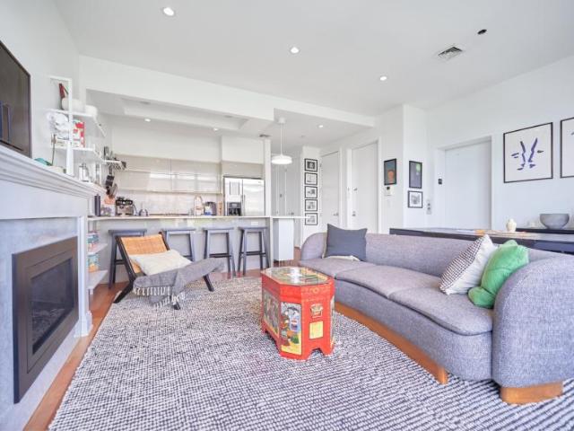 condo with 2 bedroom, Brooklyn NY DS103885418
