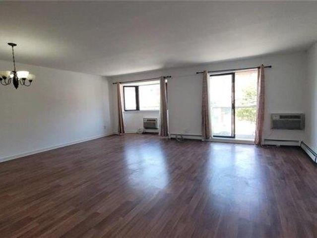 condo with 2 bedroom, Brooklyn NY ES103602383