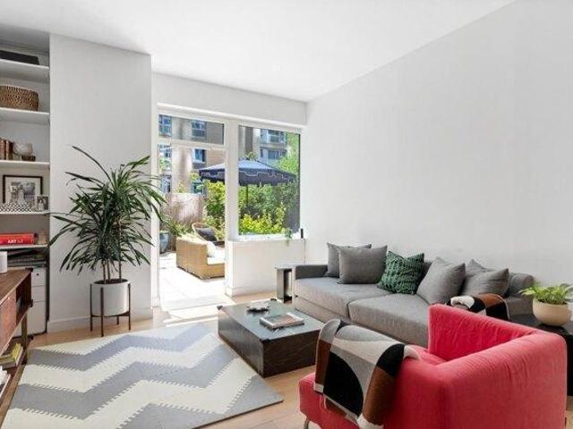 condo with 2 bedroom, Brooklyn NY ES103602971