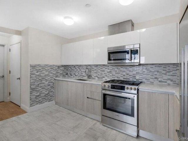 condo with 2 bedroom, Brooklyn NY ES103622105