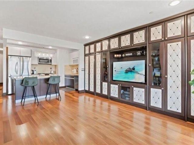condo with 2 bedroom, Brooklyn NY ES104902862