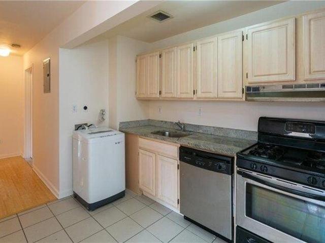 condo with 2 bedroom, Brooklyn NY ES104921200