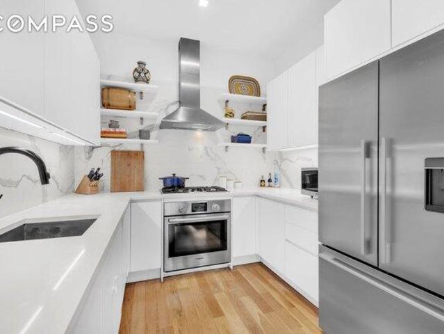 condo with 2 bedroom, Brooklyn NY ES104921318