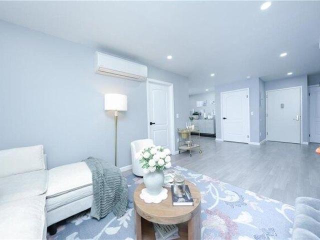 condo with 2 bedroom, Brooklyn NY ES105191222