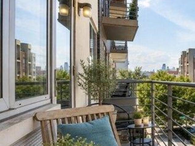 condo with 2 bedroom, Brooklyn NY ES105205321