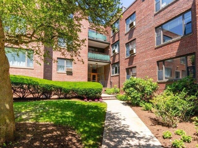 condo with 2 bedroom, Brookline MA DLS102668220