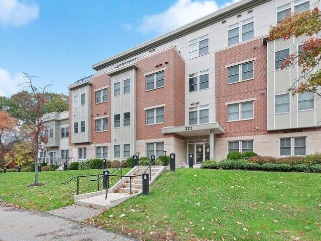 condo with 2 bedroom, Brookline MA DLS103098967